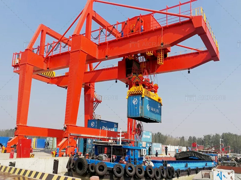 Efficient Container Handling: Benefits of RMG Rail Mounted Gantry Cranes
